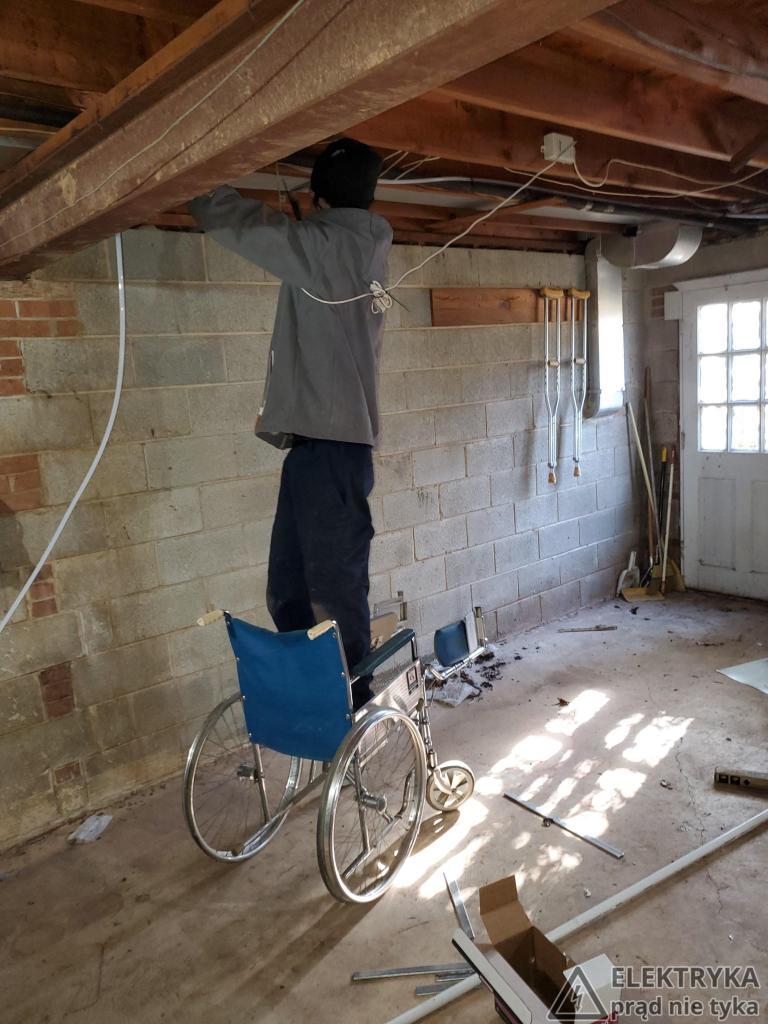 Mobilny podest roboczy